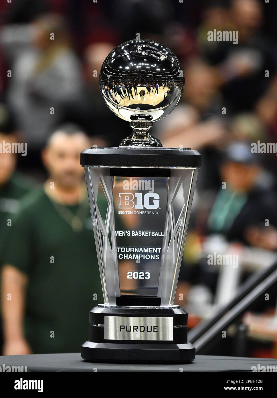 Big ten conference mens basketball hi-res stock photography and images ...