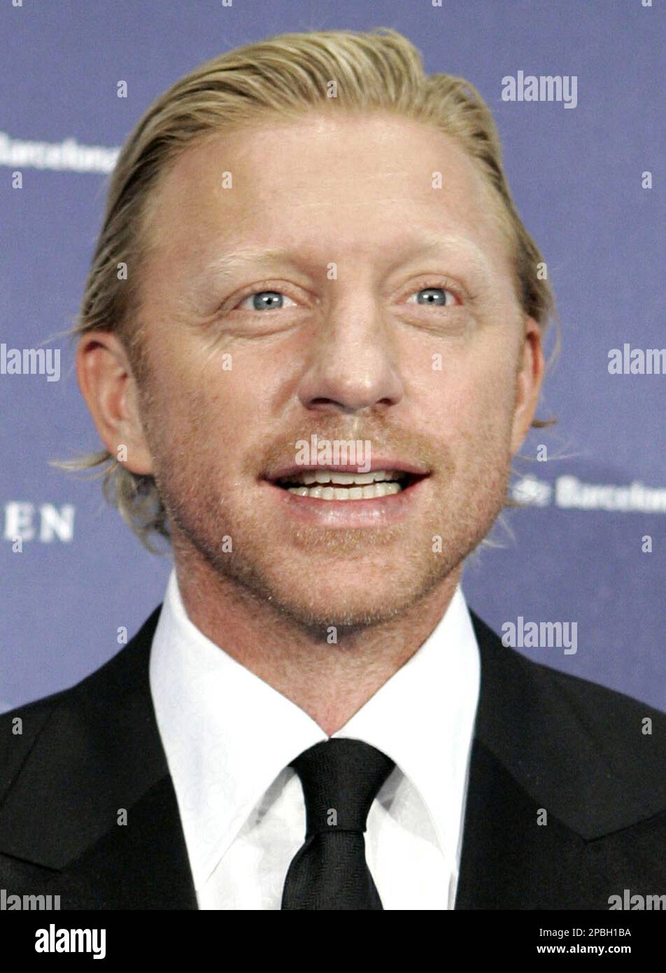 ** ARCHIV ** Boris Becker laechelt am 2. April 2007, in Barcelona ...