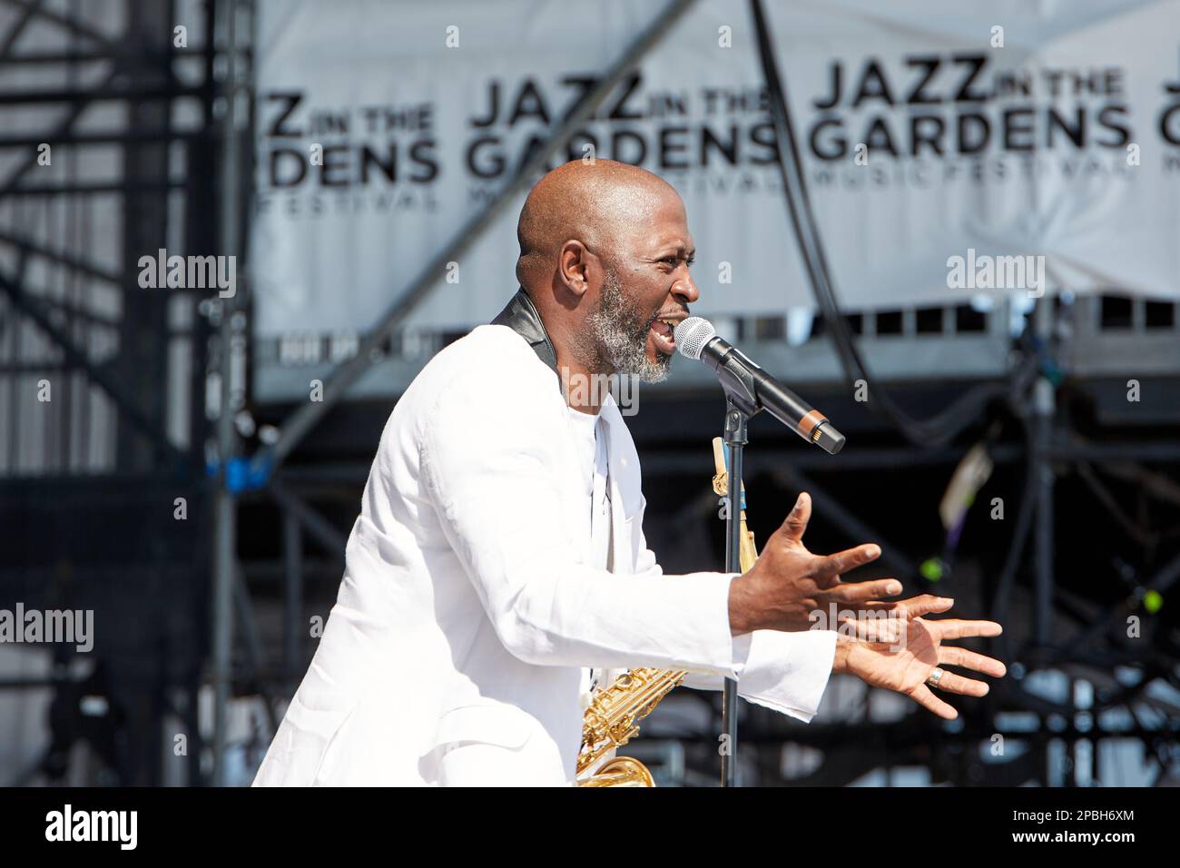 Miami Gardens, FL, USA. 12th March 2023. Main Stage: Mike Phillips ...