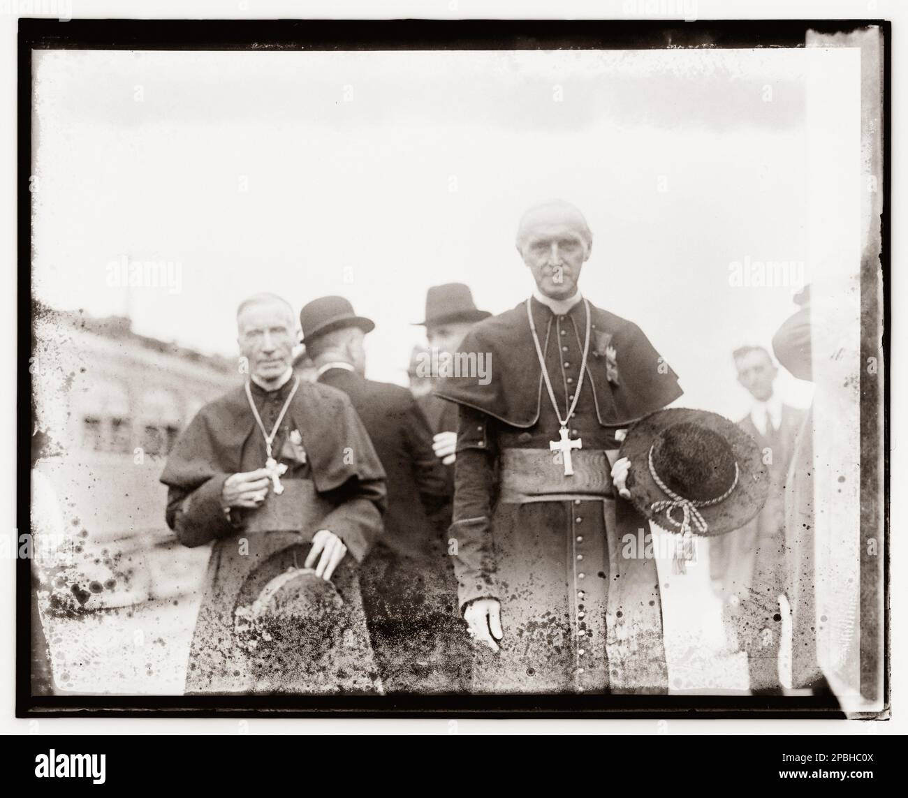 1920 ca , Washington , USA : Cardinal Mercier with Gibbons . Cardinal ...