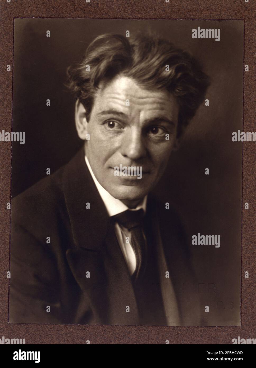 1920 ca, Vienna , Austria : The german-albanian theatre actor ALEXANDER ...