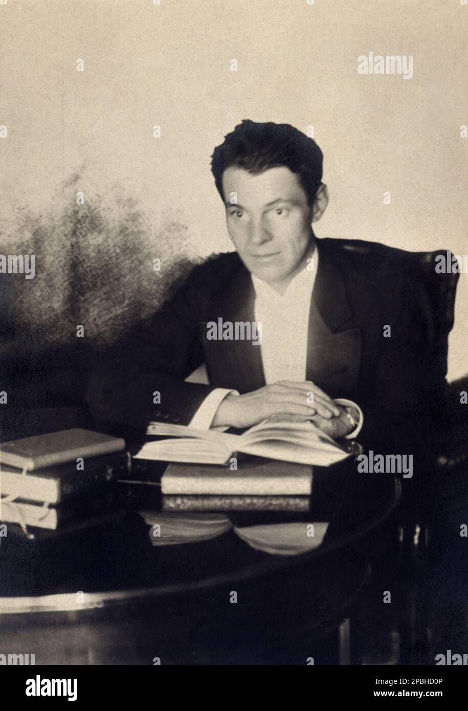 1920 ca, Berlin, Germany : The german-albanian theatre actor ALEXANDER ...