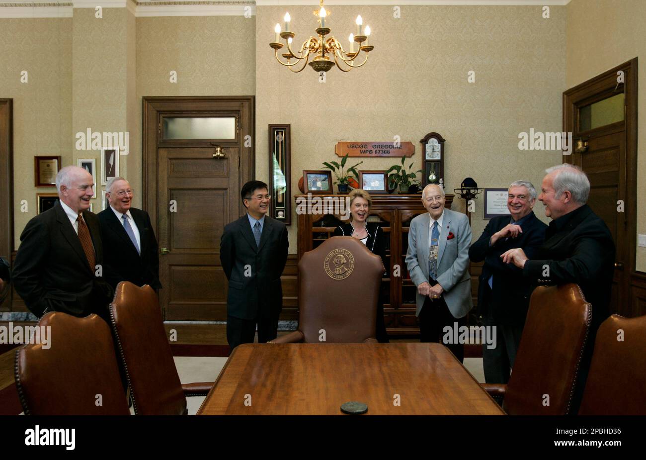 Washington Gov. Chris Gregoire, center, shares a laugh with former ...