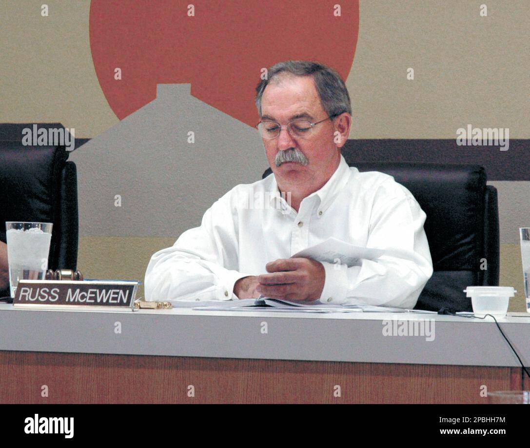 Big Spring mayor Russ McEwen is shown July 17, 2006 in Big Spring ...