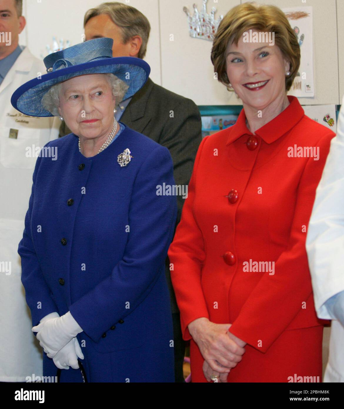 Queen Elizabeth II, left, and first lady Laura Bush, right, tour the ...