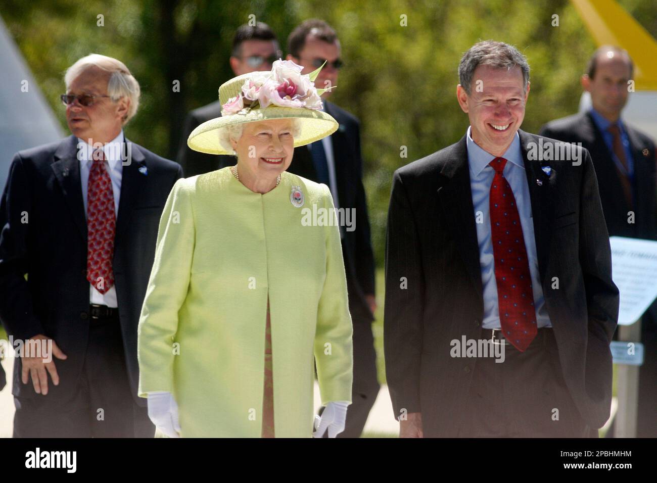 NASA Administrator Michael Griffin, right, escorts Queen Elizabeth II ...