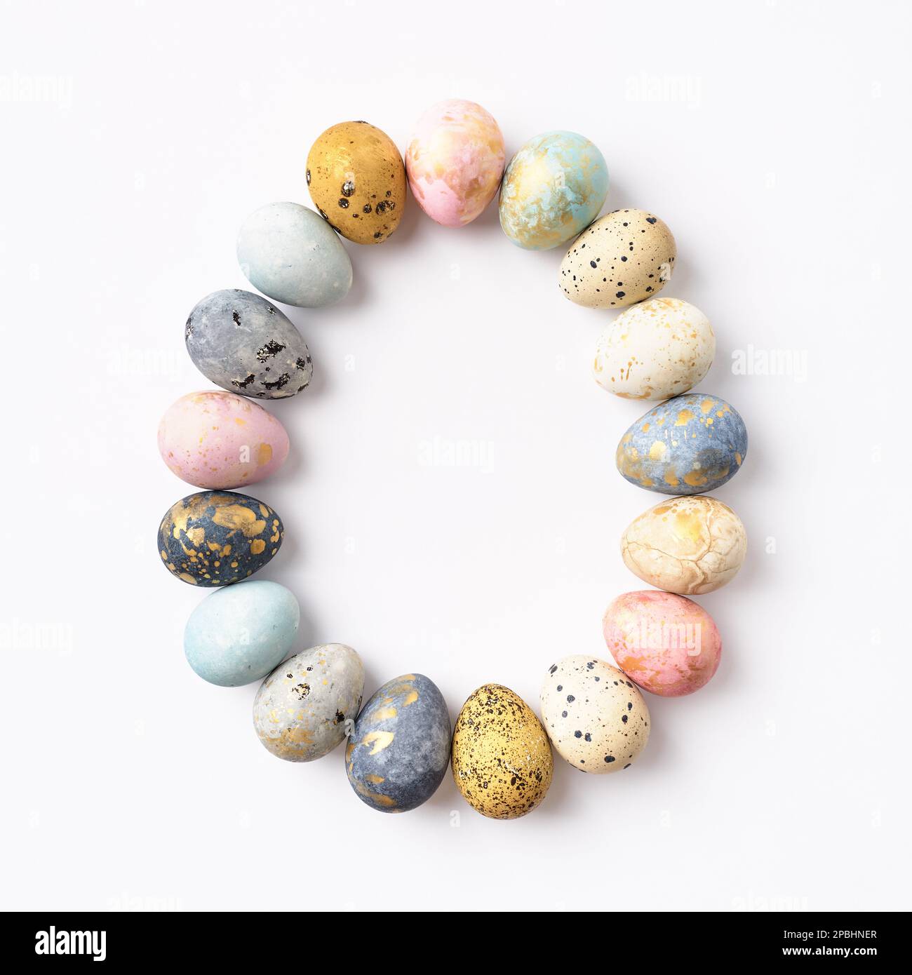 Egg shape hi-res stock photography and images - Alamy