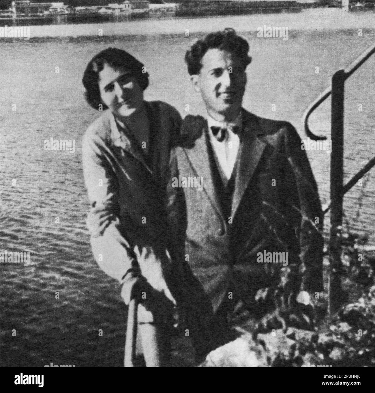 Contro la guerra a roma Black and White Stock Photos & Images - Alamy