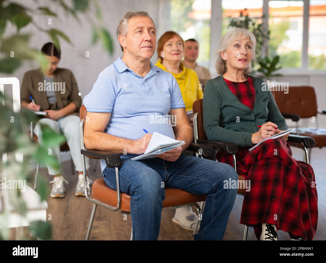 Older students math hi-res stock photography and images - Alamy