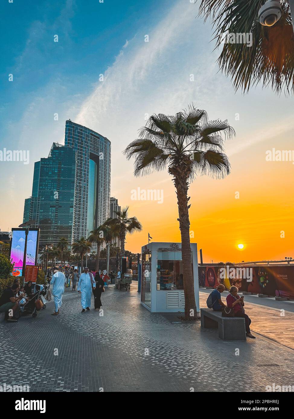 View of Marina JBR beach and the Ain Dubai Giant ferris Wheel in Meraas ...