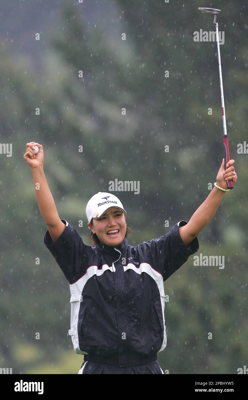 South Korea's Jeon Mi-jeong reacts on the 18th hole green, winning the ...