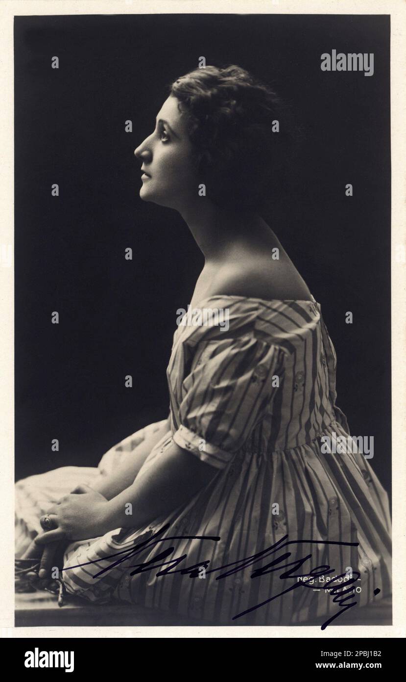 1920 c, ITALY : The italian actress VERA VERGANI ( 1895 - 1989 ). One ...