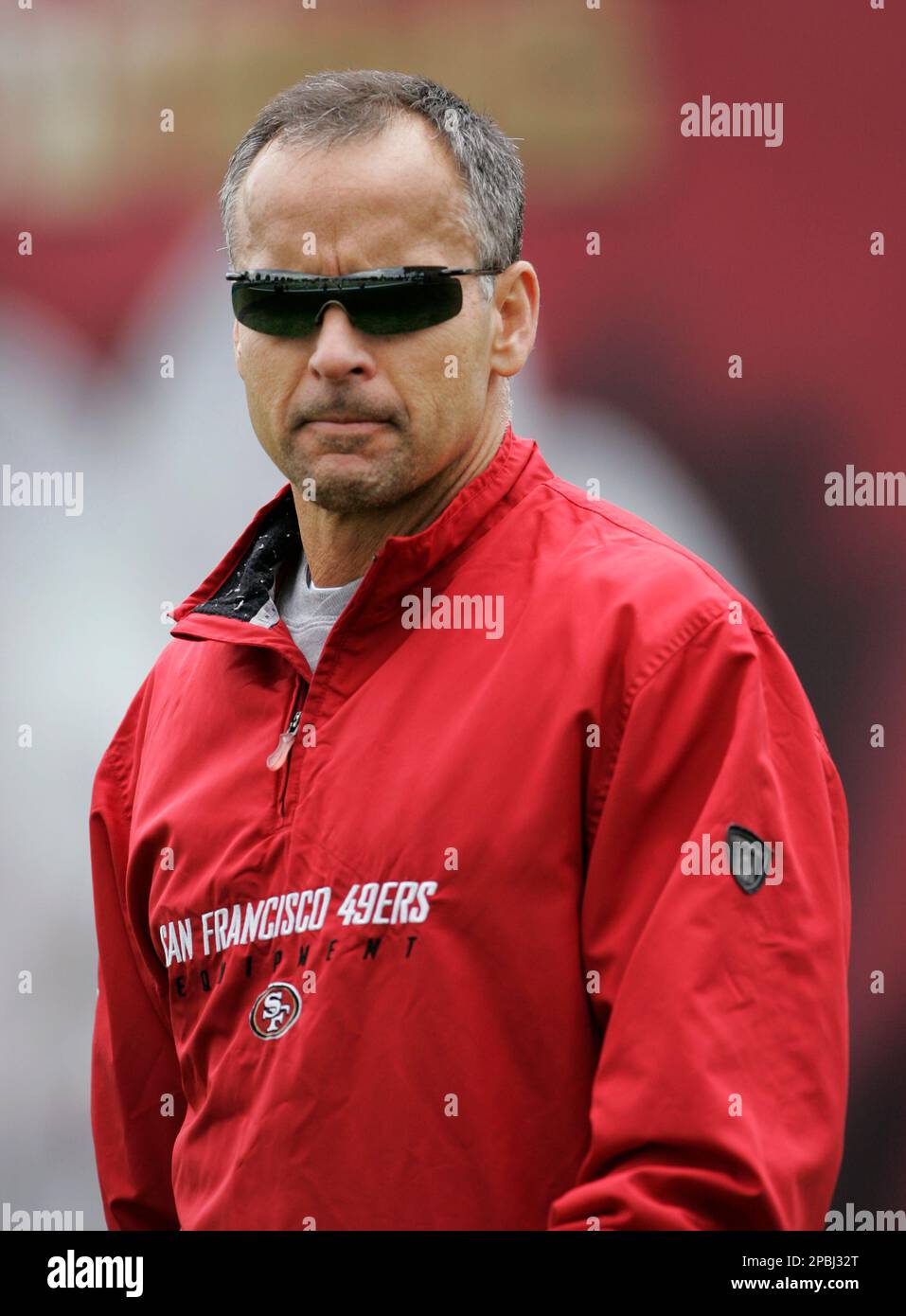 San Francisco 49ers head coach Mike Nolan, watches drills during NFL ...