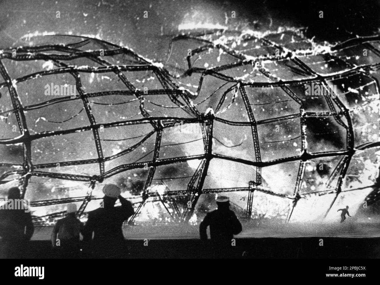 ** FILE ** The blazing inferno that was the German airship Hindenburg ...