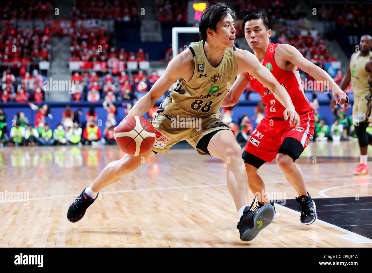 Ariake Coliseum, Tokyo, Japan. 12th Mar, 2023. (L-R) Hyato Maki (Golden Kings), Yuki Togashi ...