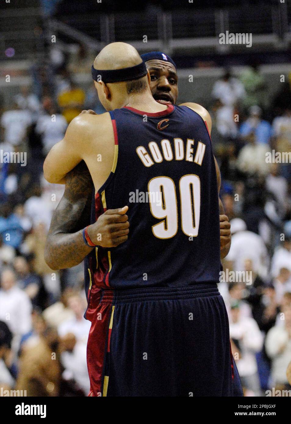 Cleveland Cavaliers' LeBron James, back, hugs Drew Gooden (90) after ...