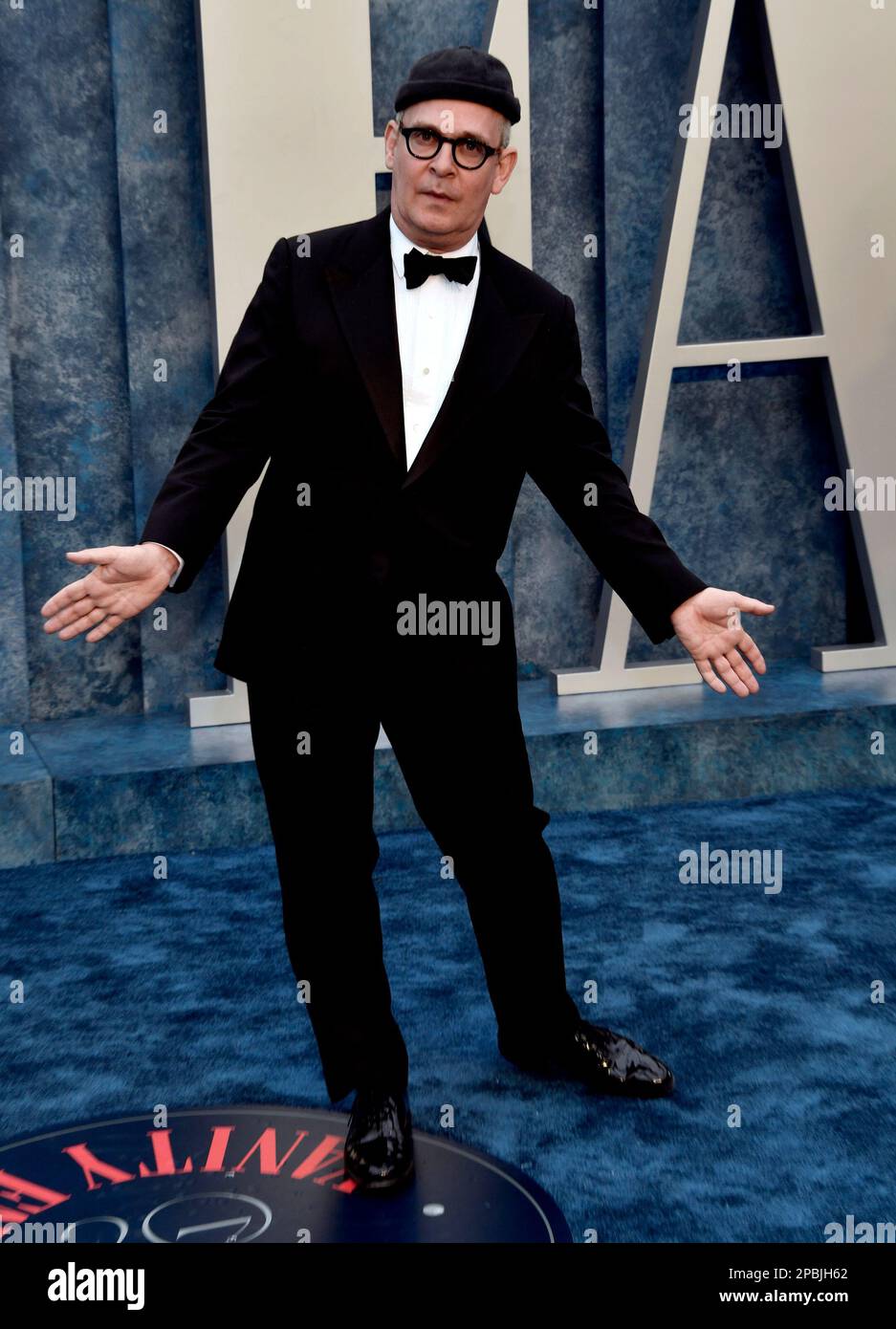 Tom Hollander arrives at the Vanity Fair Oscar Party on Sunday, March ...