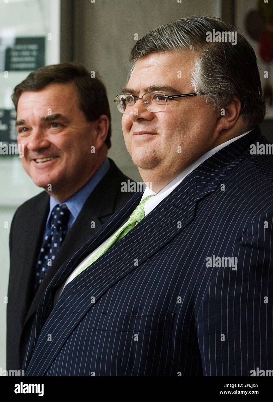 Finance Minister Jim Flaherty, left, and Mexican Finance Secretary ...