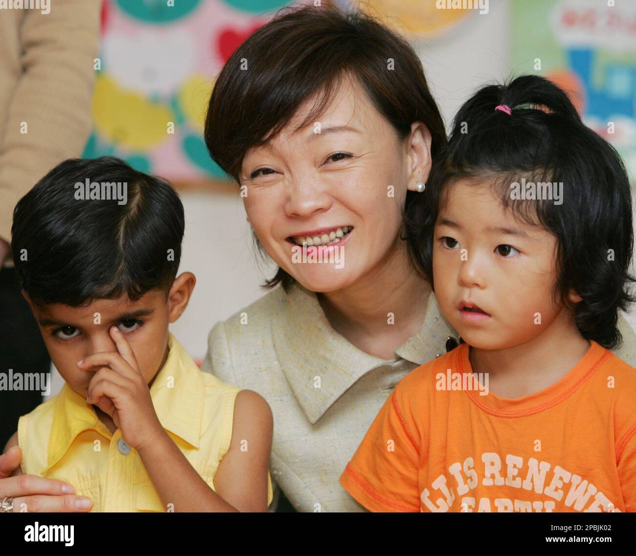 Akie Abe, center, the wife of Japanese Prime Minister Shinzo Abe ...
