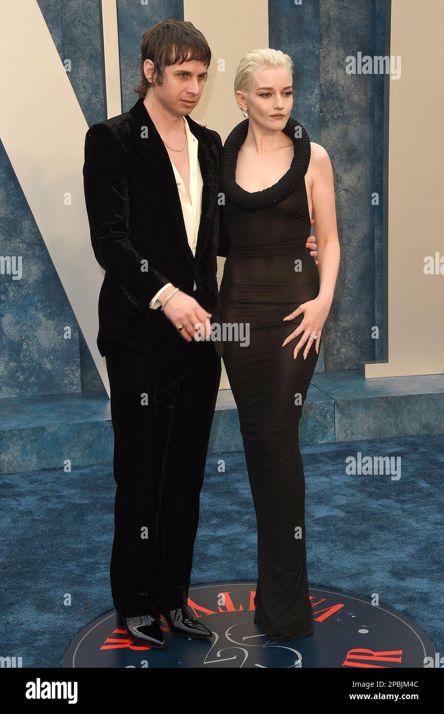 Mark Foster And Girlfriend