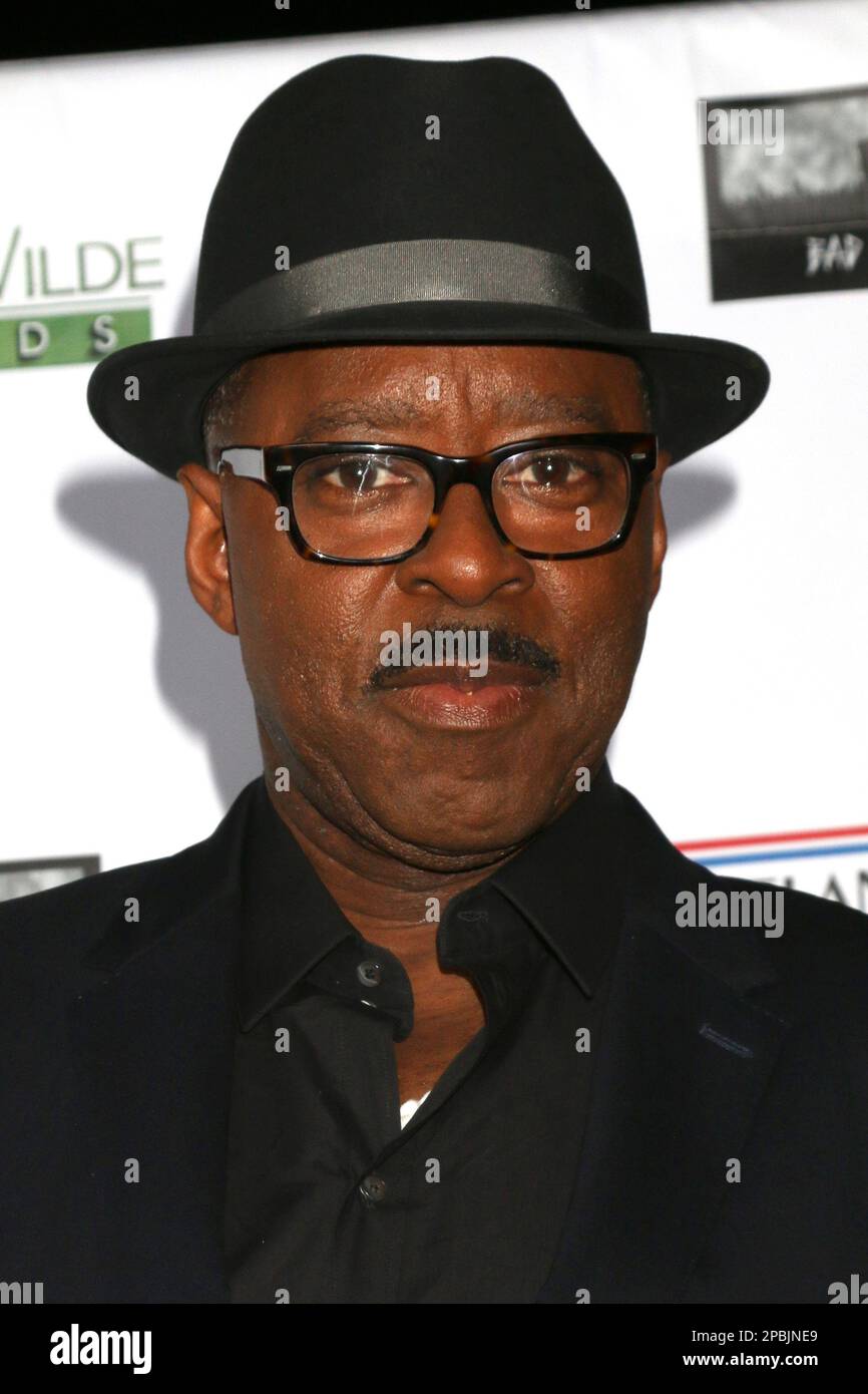 LOS ANGELES - MAR 9: Courtney B Vance at the 17th Annual Oscar Wilde ...