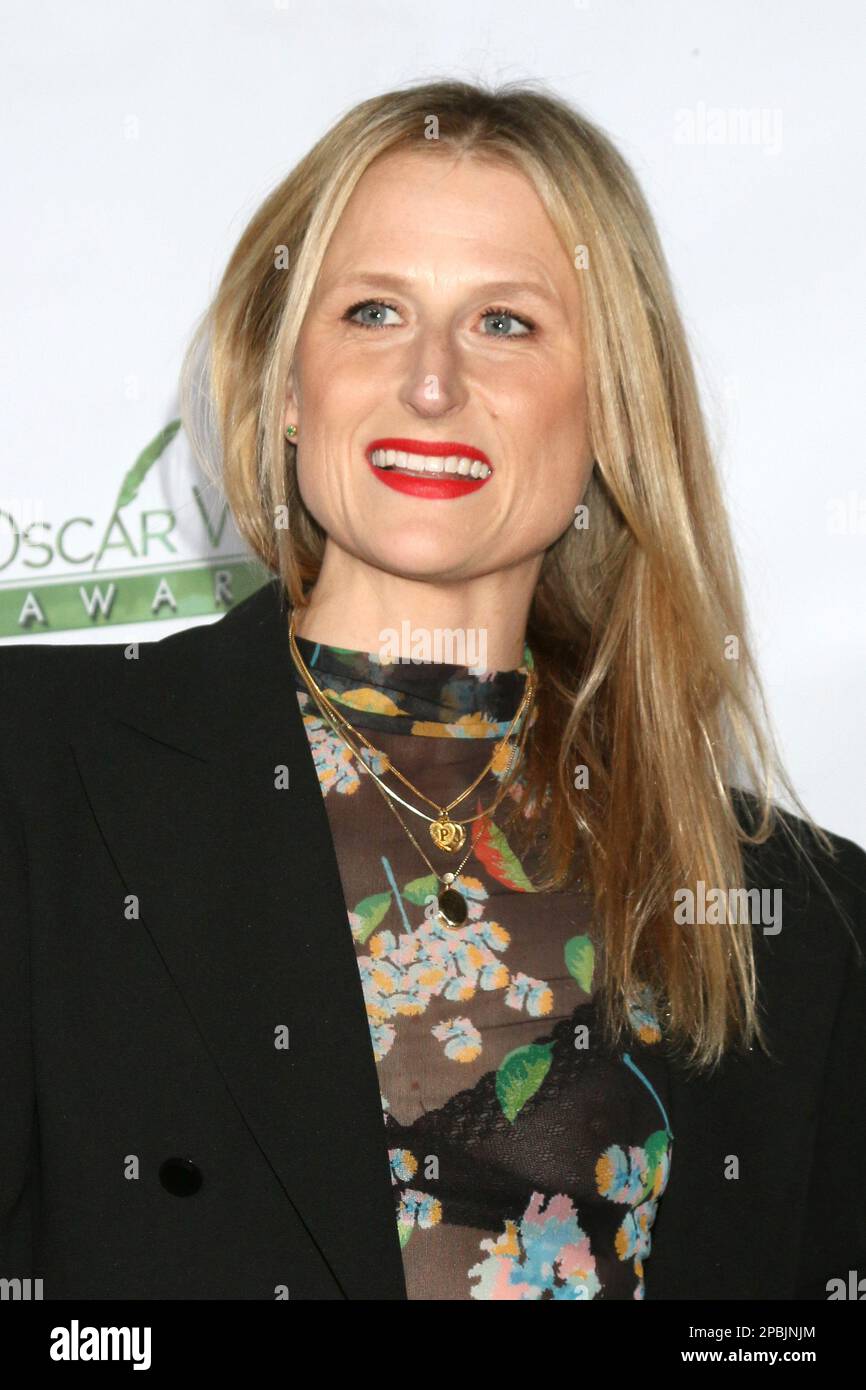 LOS ANGELES - MAR 9: Mamie Gummer at the 17th Annual Oscar Wilde Awards ...