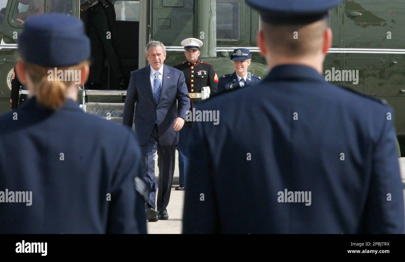 President Bush walks to board Air Force One at Andrews Air Force Base ...