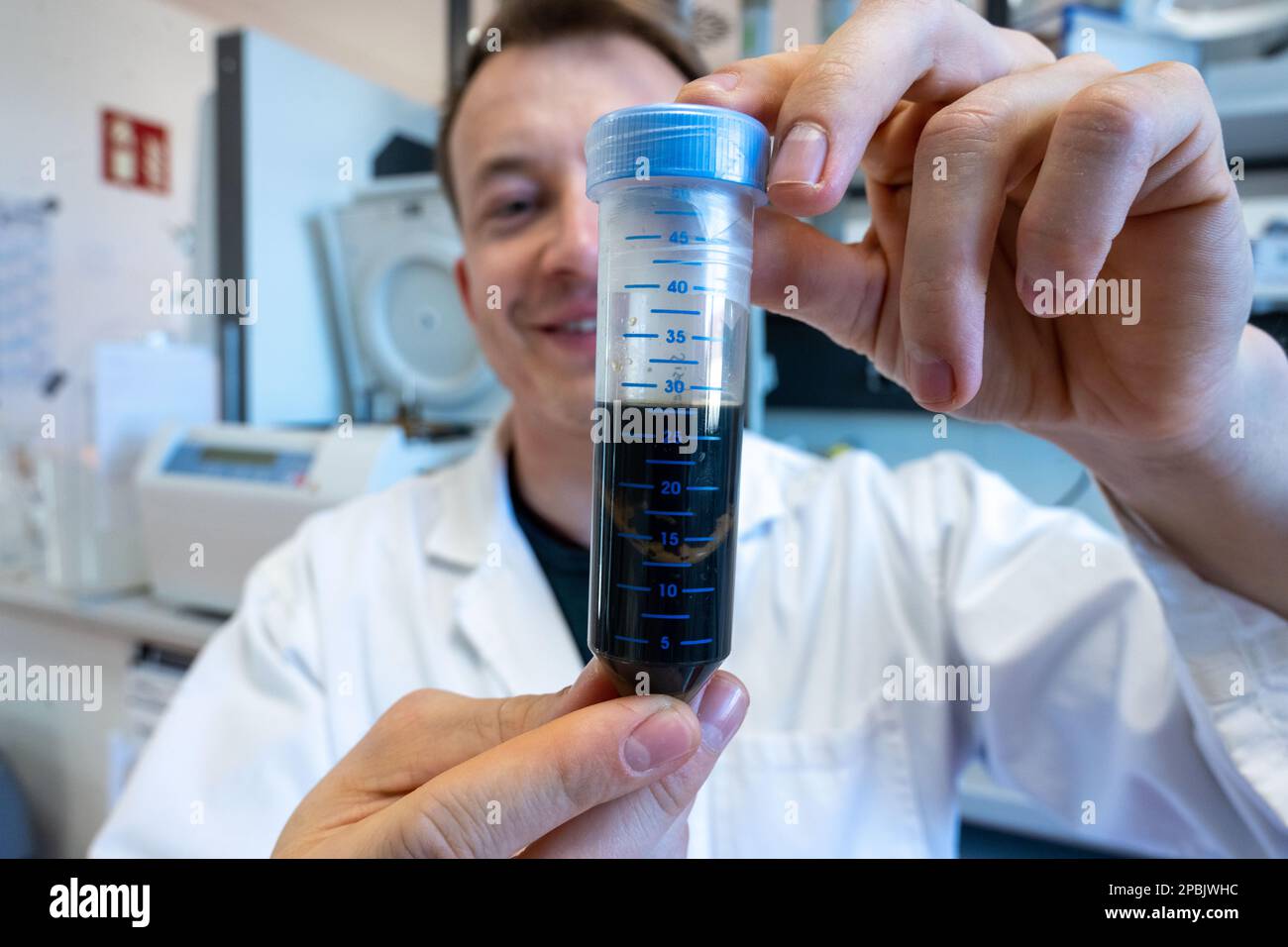 27 February 2023, Mecklenburg-Western Pomerania, Greifswald: Yannick ...