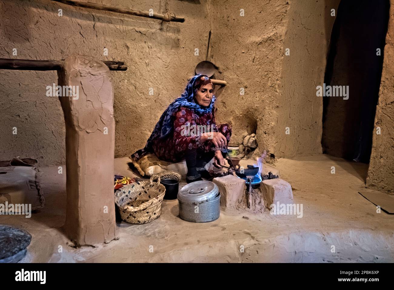 Traditional coffee making, Bait al Safah, Al Hamra, Oman Stock Photo ...