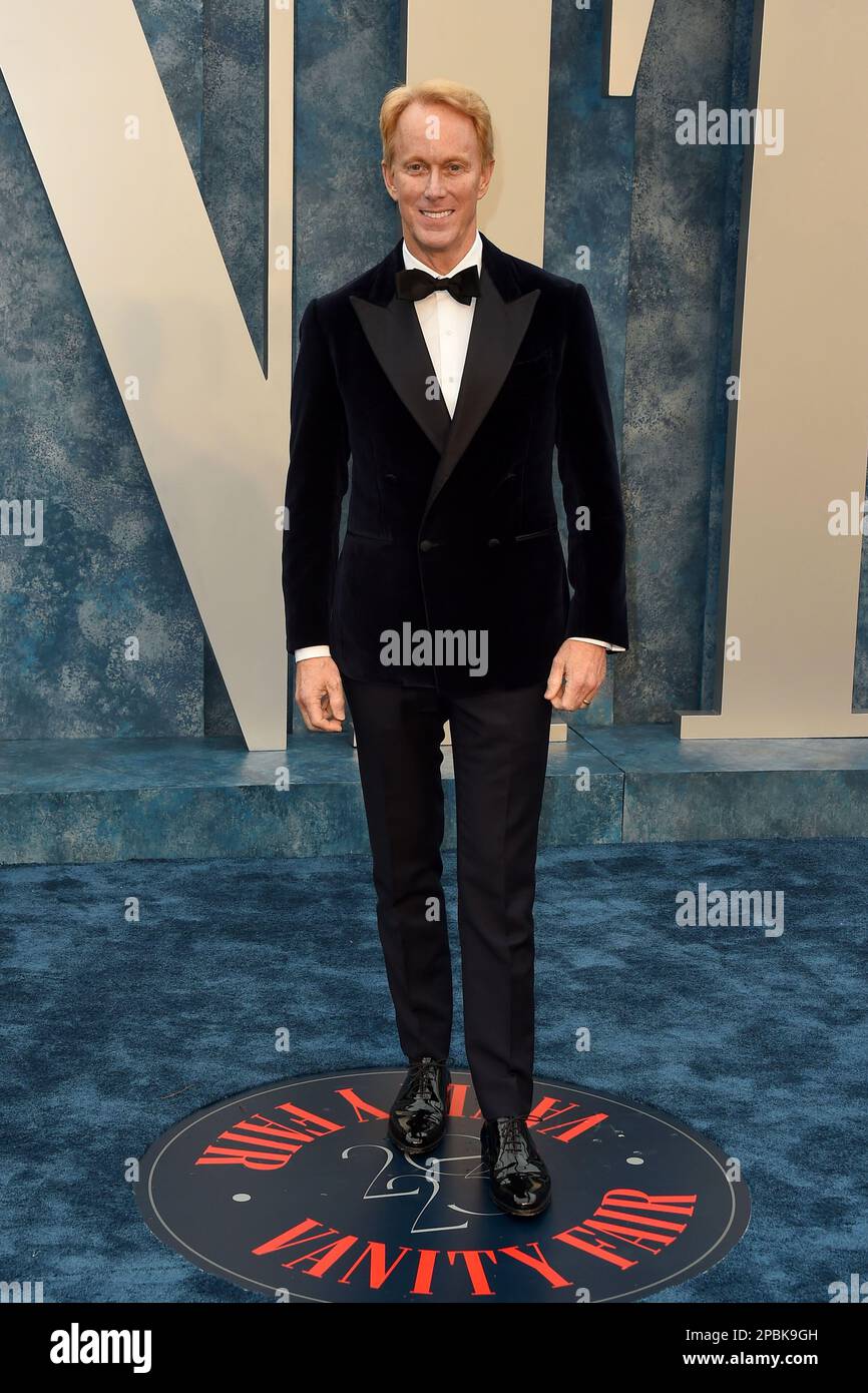 LOS ANGELES - MAR 12: Roger Lynch at the 2023 Vanity Fair Oscar Party ...