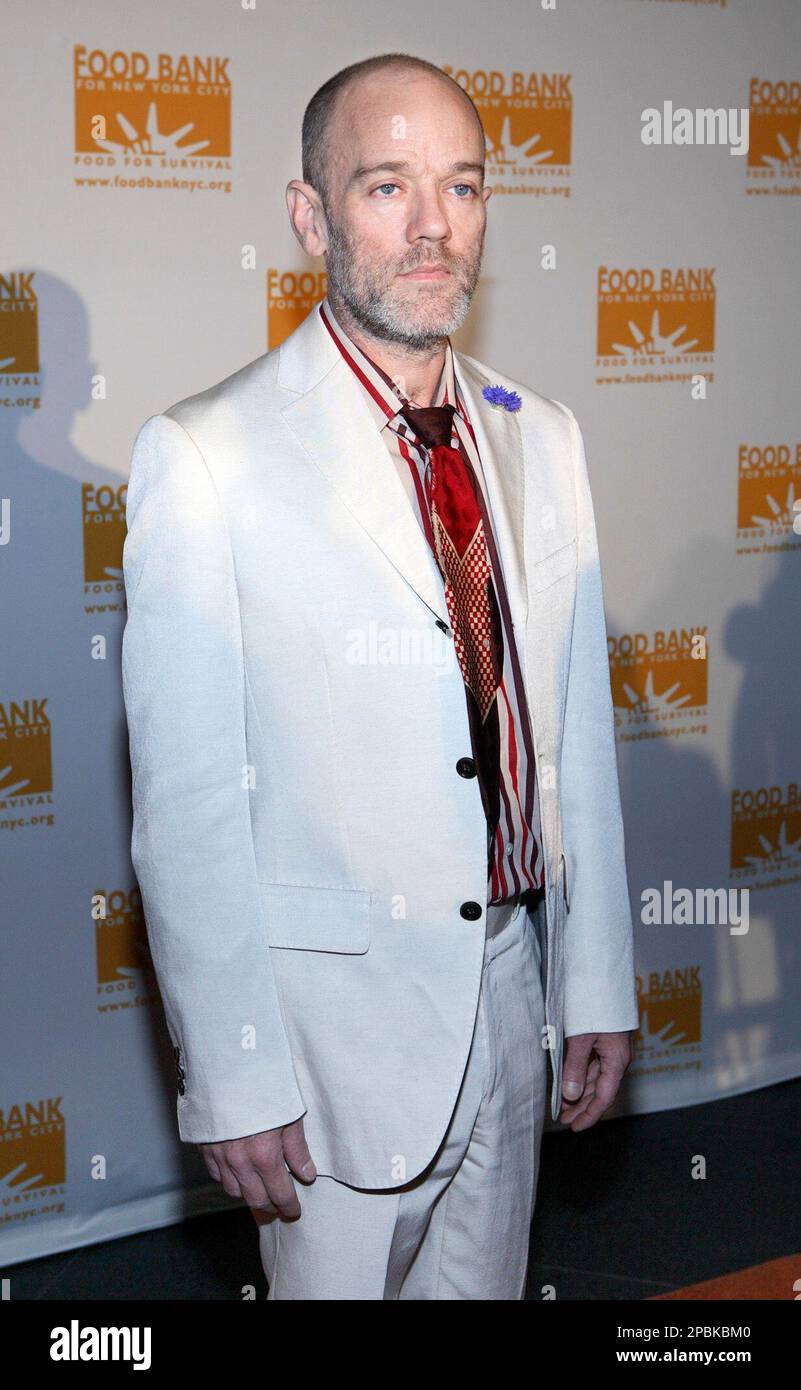 Lead singer of R.E.M., Michael Stipe arrives to the Food Bank for New ...