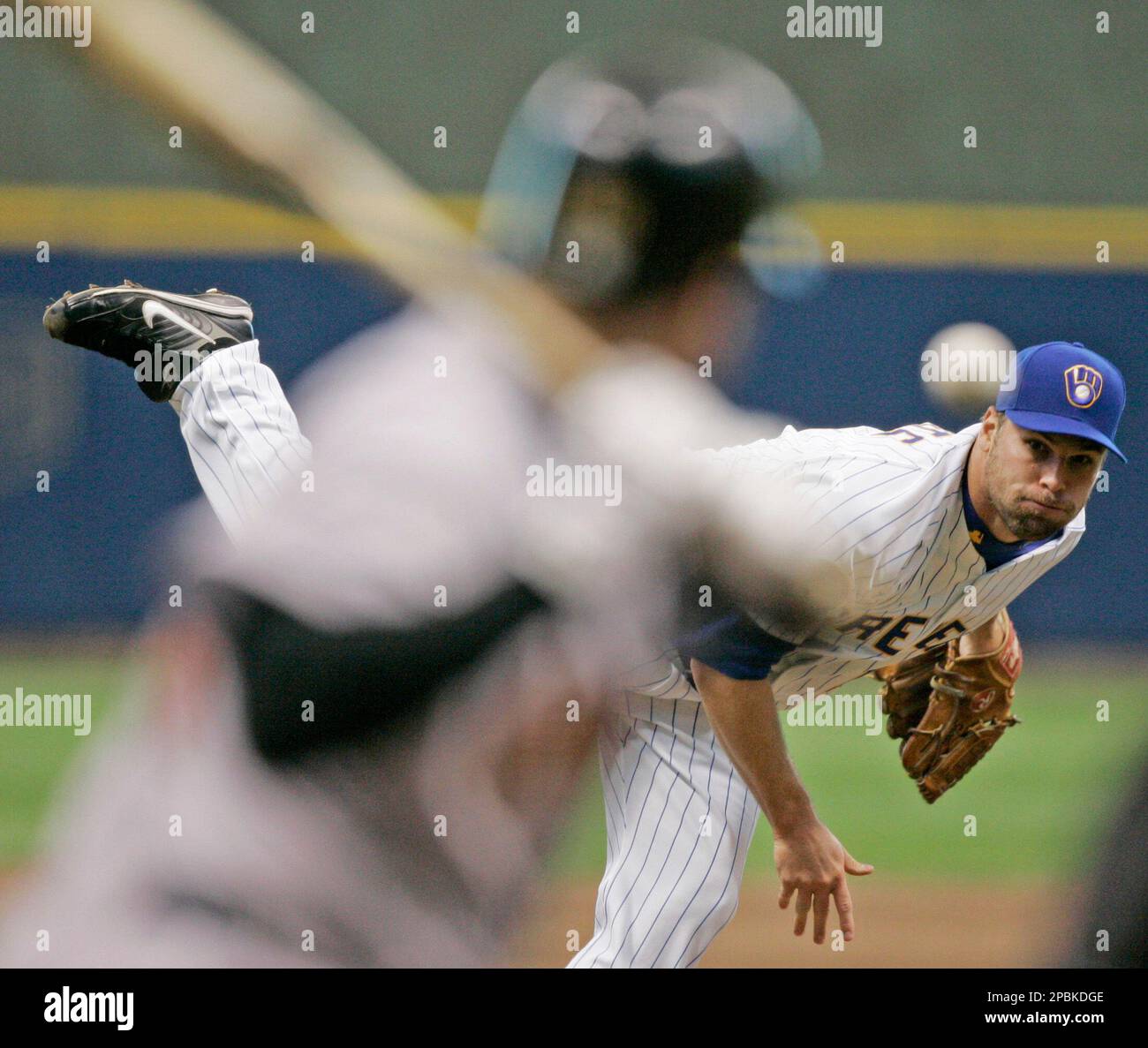 Milwaukee Brewers pitcher Ben Sheets throws a pitch to Morgan Ensberg ...
