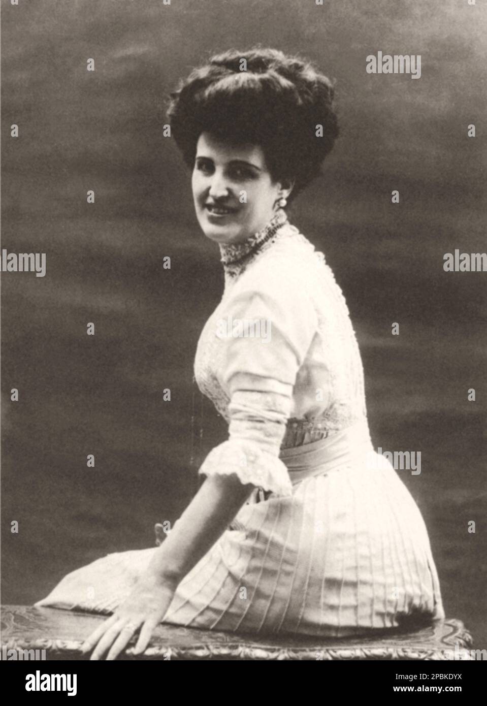 1914 ca, ITALY : ADELE ROSSI , wife of celebrated italian philosopher ...