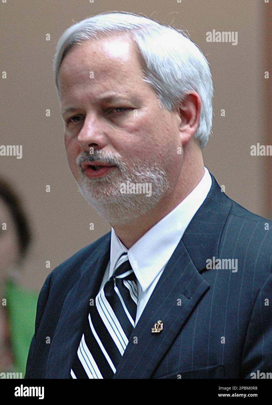 Prosecutor Walt Freeland presents closing statements in the murder ...