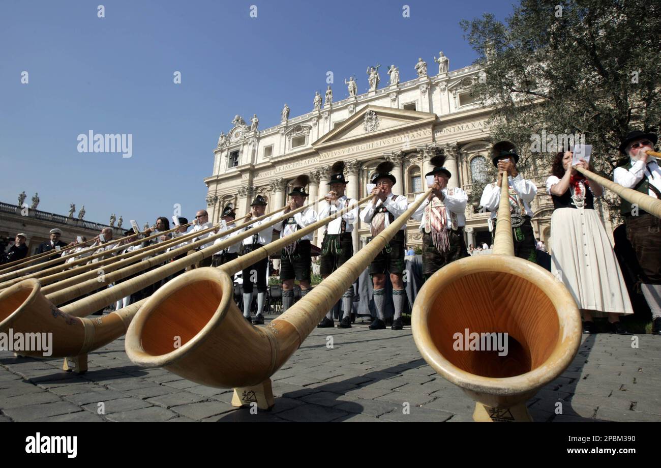 A band from southern Germany playes horns in front of St. Peter's ...