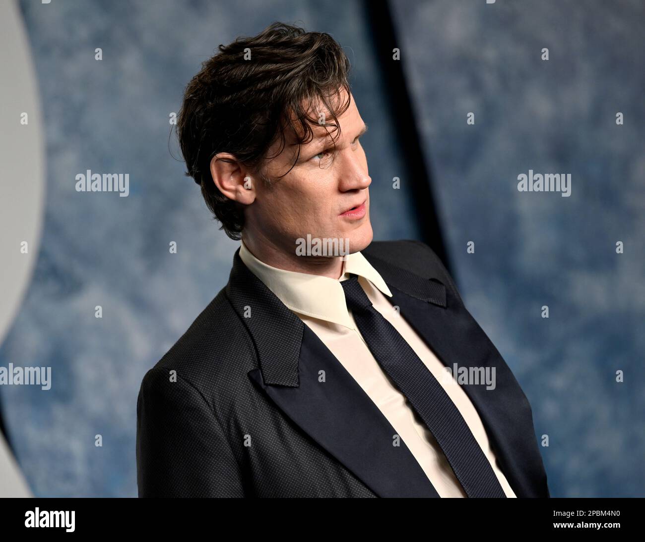 Matt Smith arrives at the Vanity Fair Oscar Party on Sunday, March 12 ...