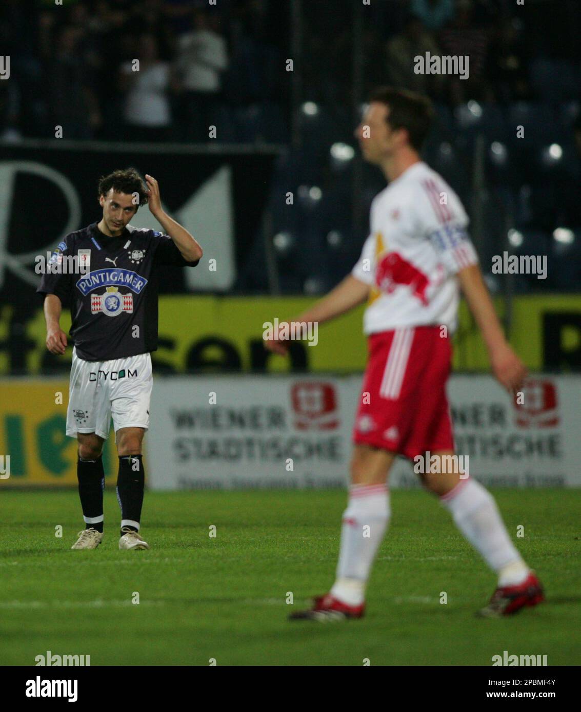 Klaus Salmutter von Sturm ist enttaeuscht nach der 0-2 Niederlage am ...