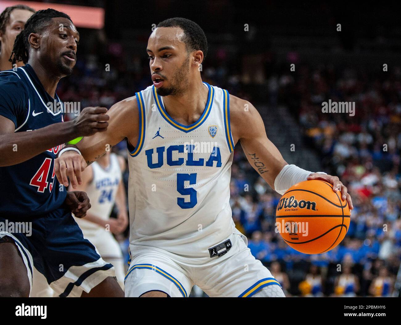 Amari bailey ucla hi-res stock photography and images - Alamy