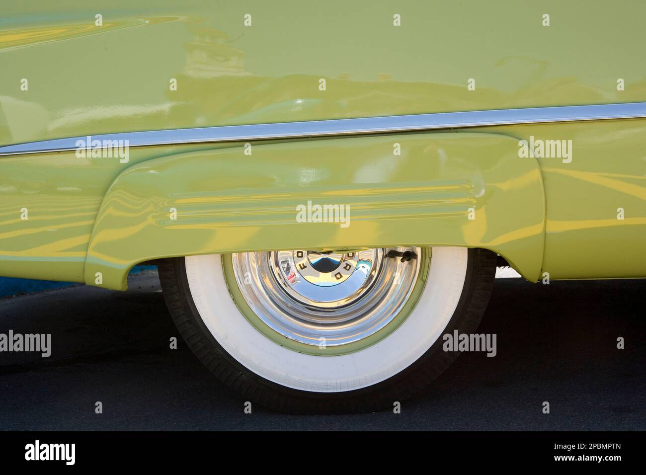 1950s rear wheel hi-res stock photography and images - Alamy