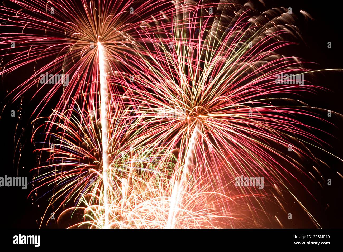 MULTI BURST FIREWORK DISPLAY Stock Photo - Alamy