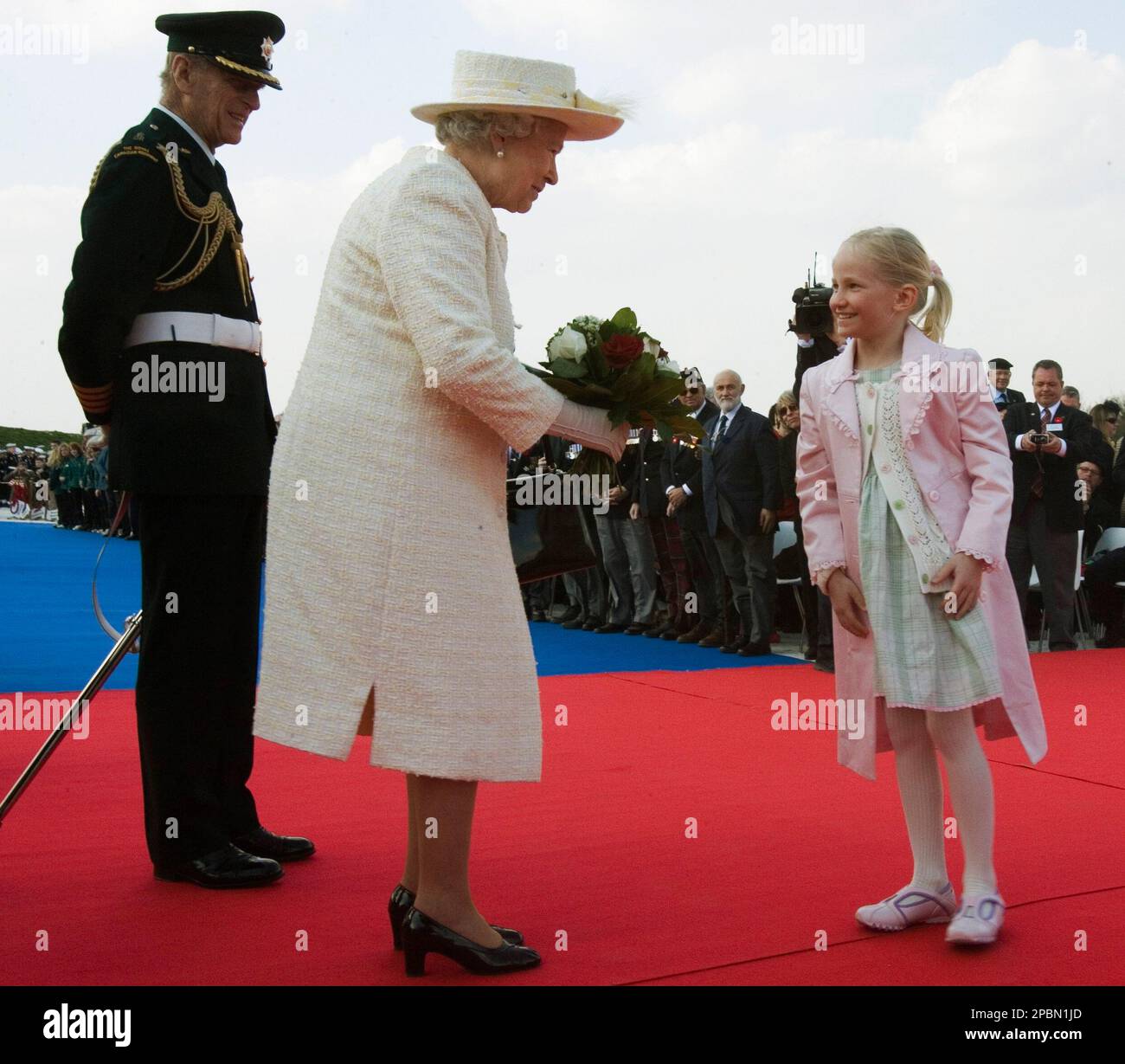 Rachel Harper, six-year-old daughter of Canadian Prime Minister Stephen ...