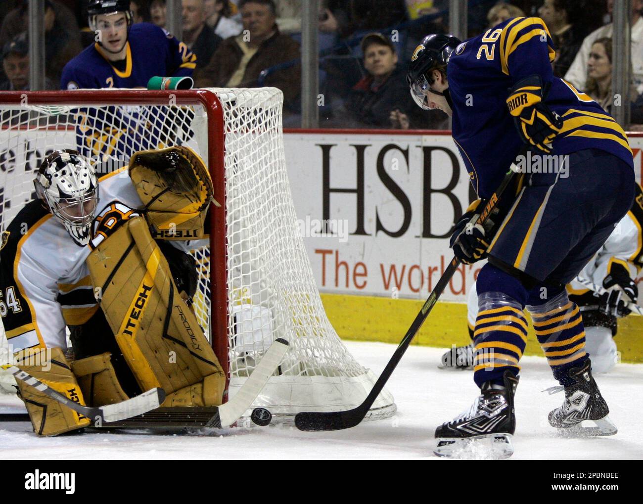 Buffalo Sabres' Thomas Vanek (26) of Austria shoots the puck on Boston ...