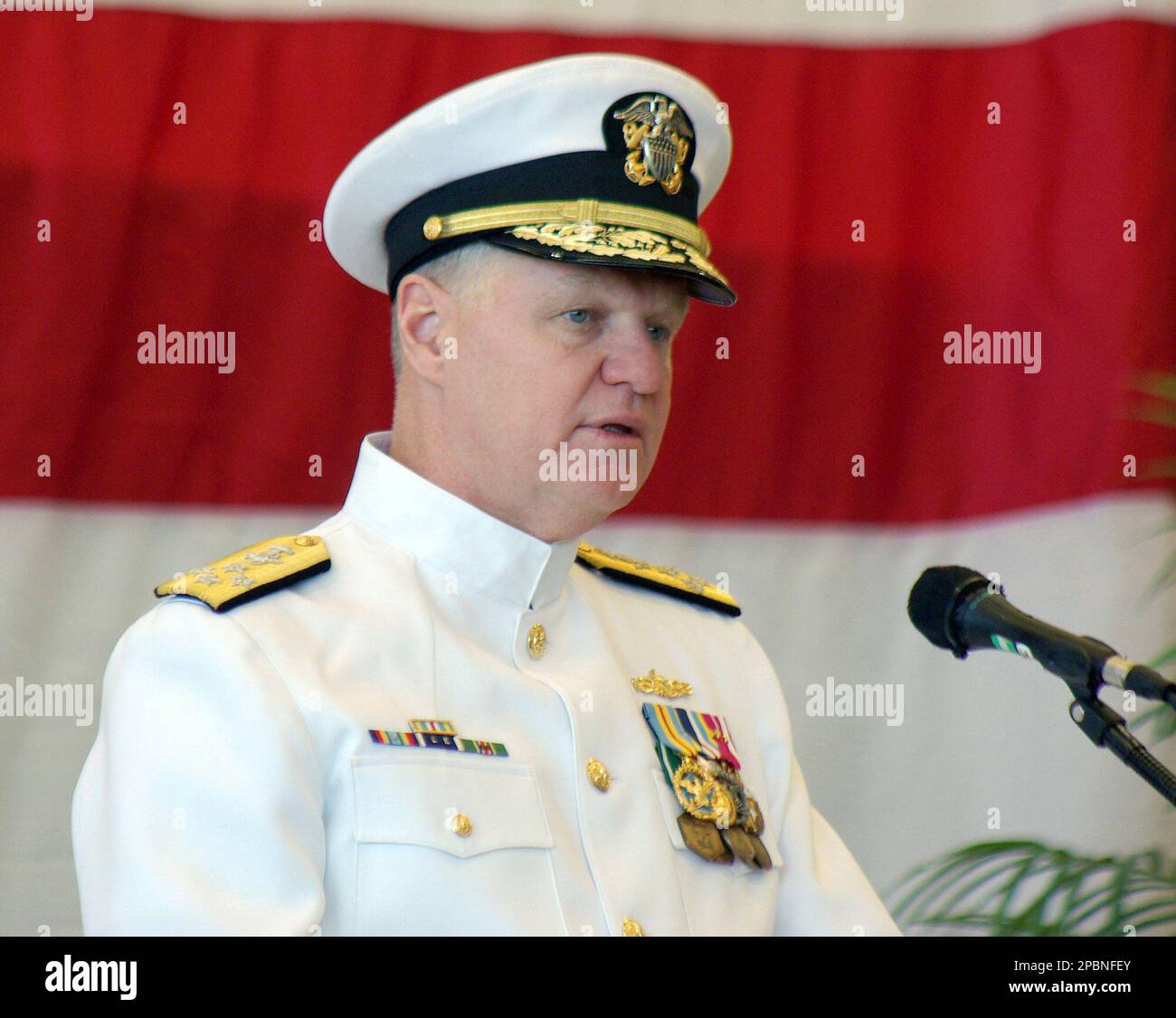 Admiral Gary Roughead, U.S. Navy, Commander, U.S. Pacific Fleet ...
