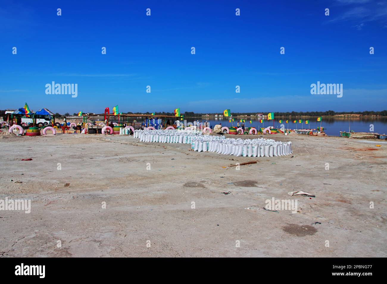Lake Retba, Lac rose close Dakar, Senegal, West Africa Stock Photo - Alamy