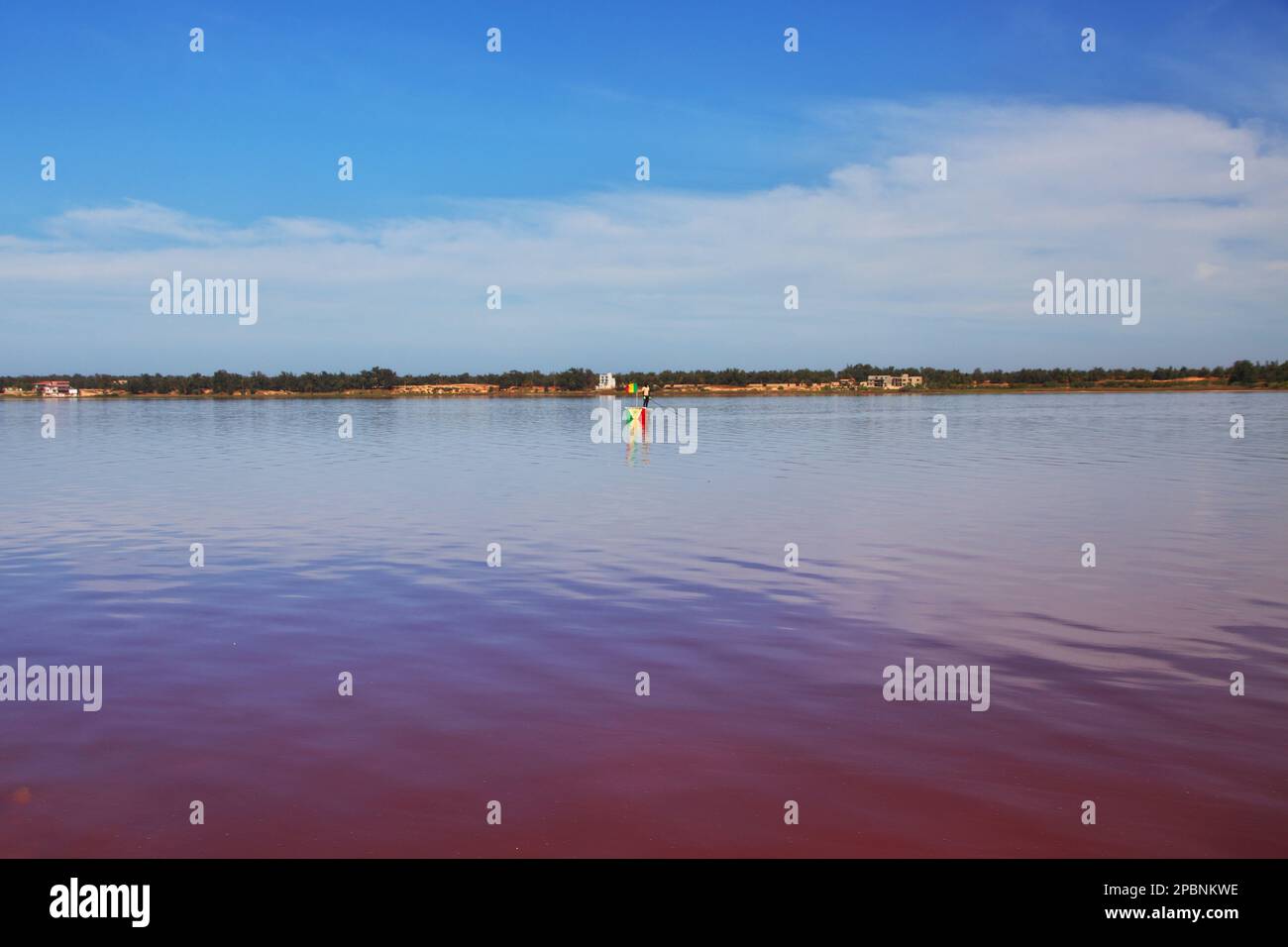 Lake Retba, Lac rose close Dakar, Senegal, West Africa Stock Photo - Alamy