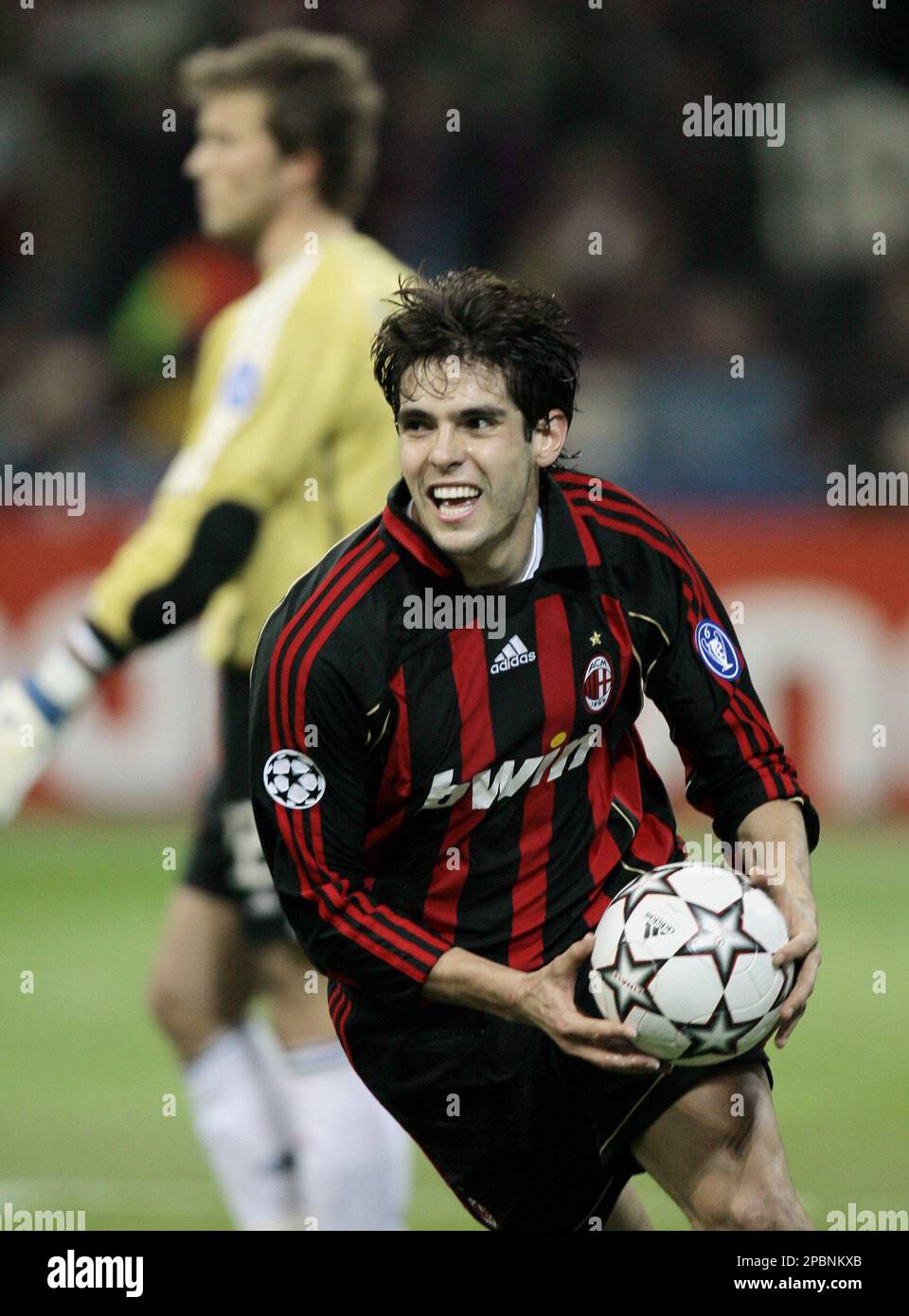 AC Milan's Kaka' of Brazil celebrates after scoring on a penalty kick ...