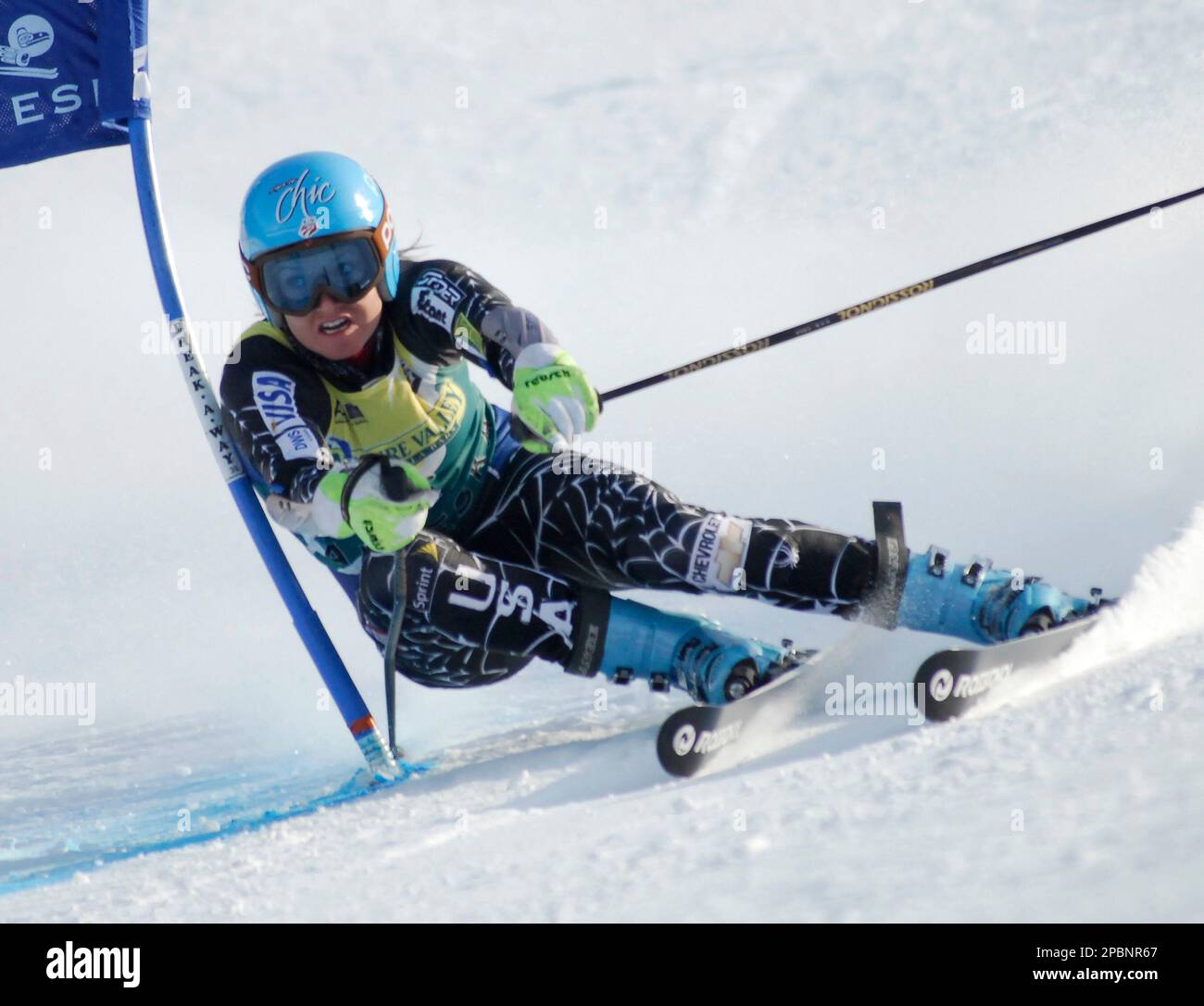 Julia Mancuso skis to third place in the women's giant slalom at the U ...