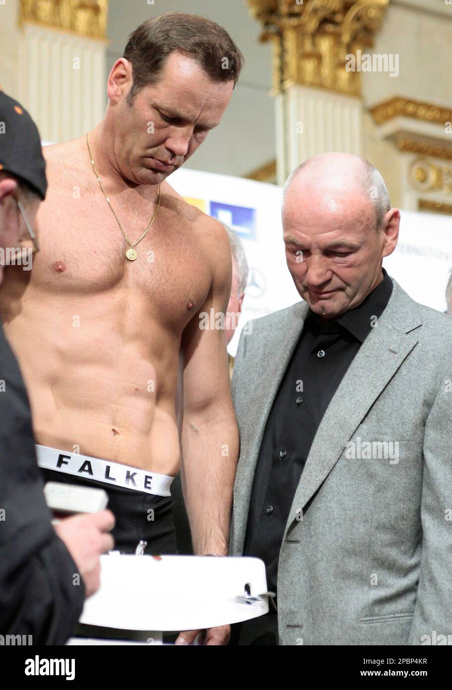 German boxer Henry Maske and his coach Manfred Wolke, right, are seen ...