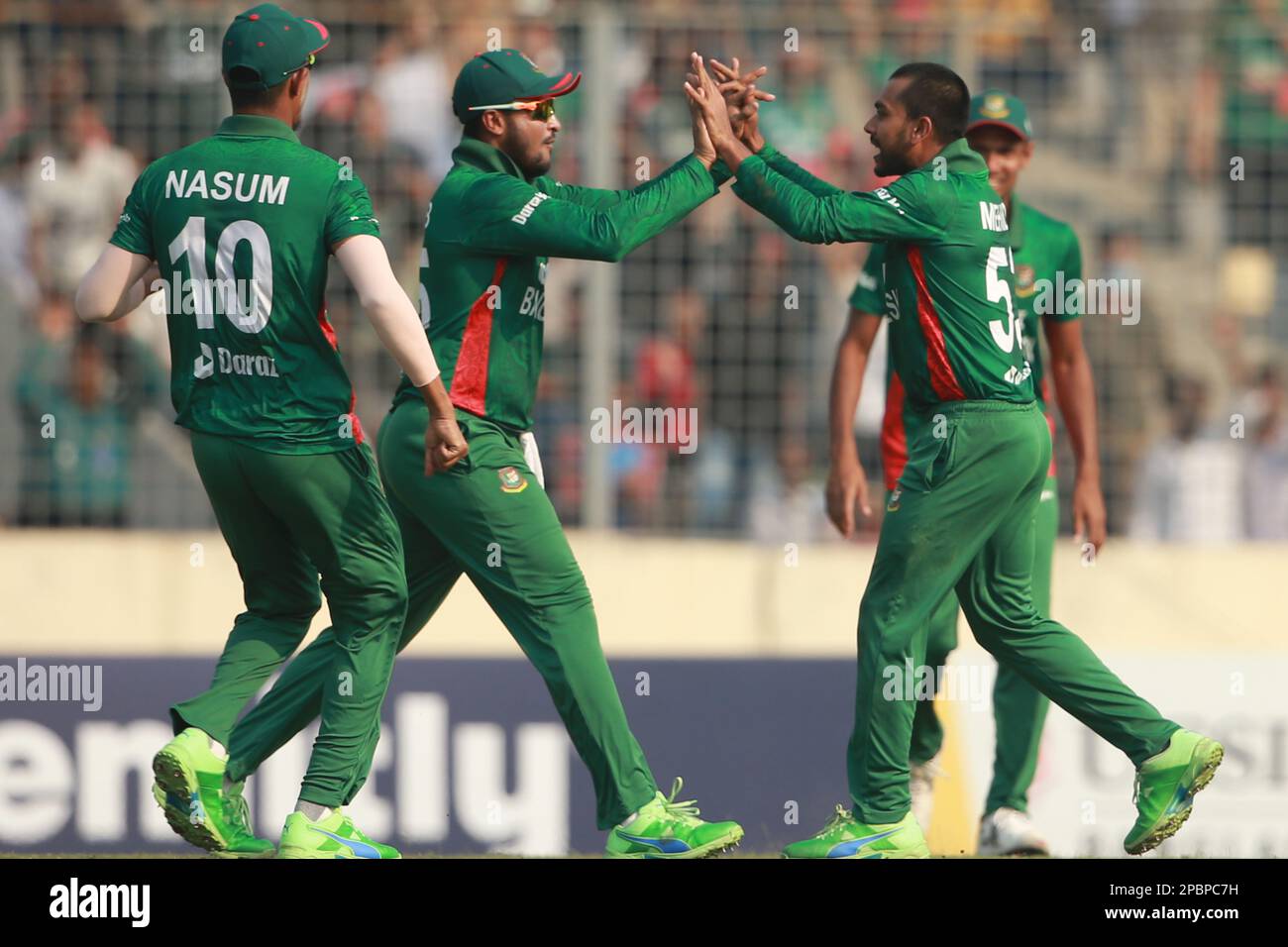 Phil salt t20i hi-res stock photography and images - Alamy