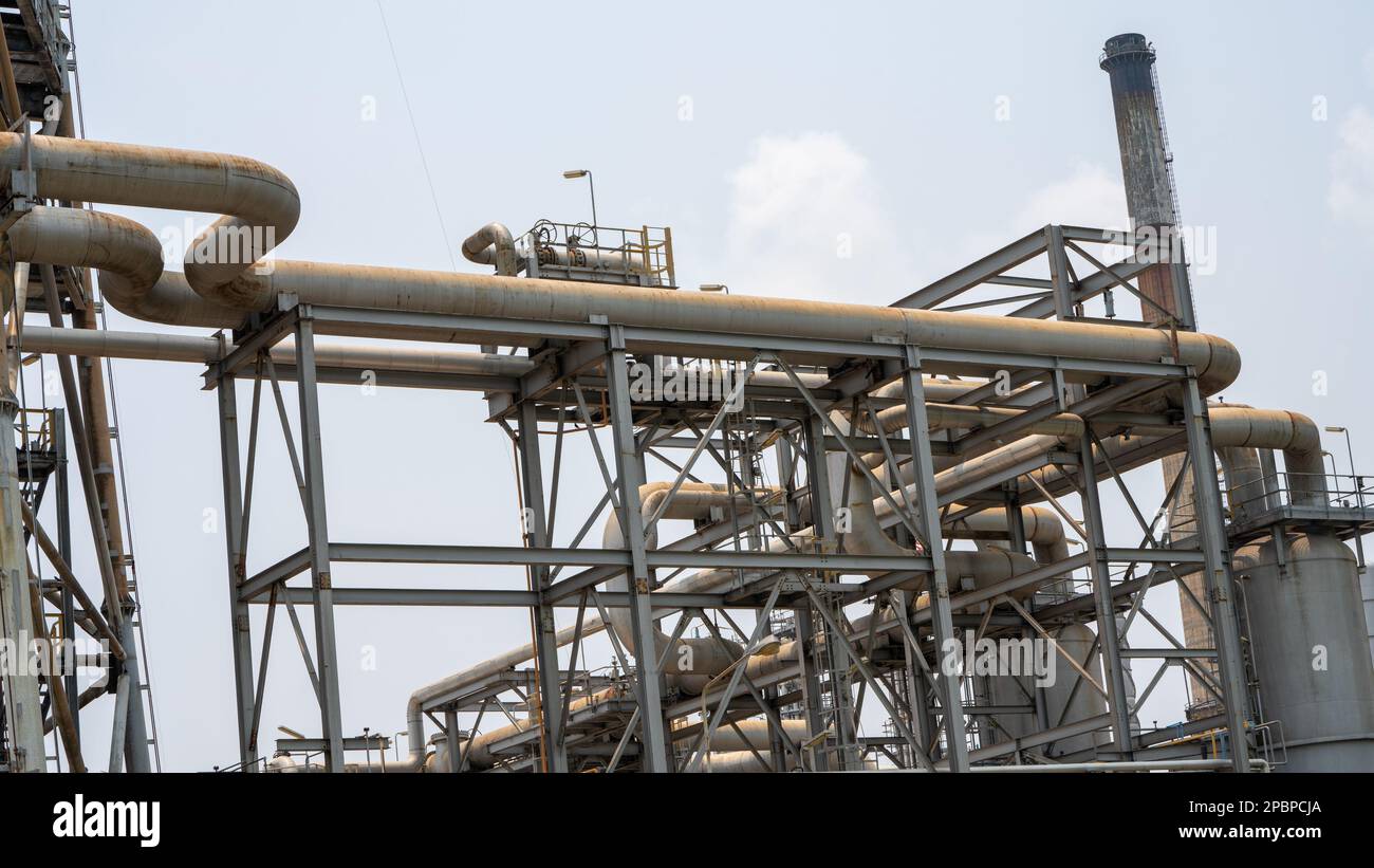 Oil Refinery Gas Chemical Equipment Prodiction import export Concept ...